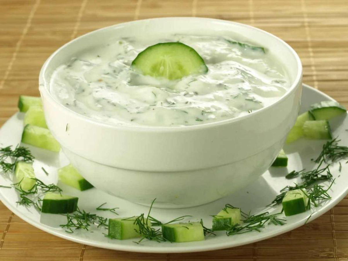 Kā pagatavot grieķu mērci tzatziki | BB.LV