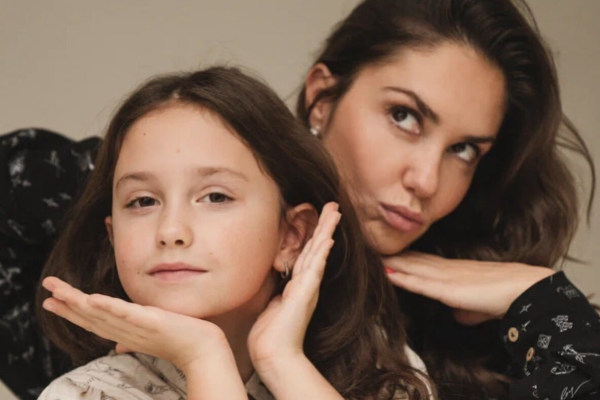 «Apsveicam ar papildinājumu!» — Agatas Mucenieces un Pāvela Prilučnija meita saņēma sapņu dāvanu ...